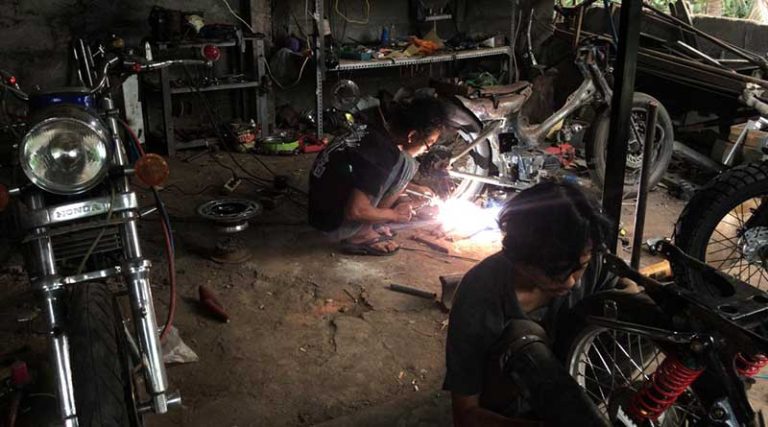 Black Smith Custom, Bengkel Spesialisnya Motor Aliran Klasik