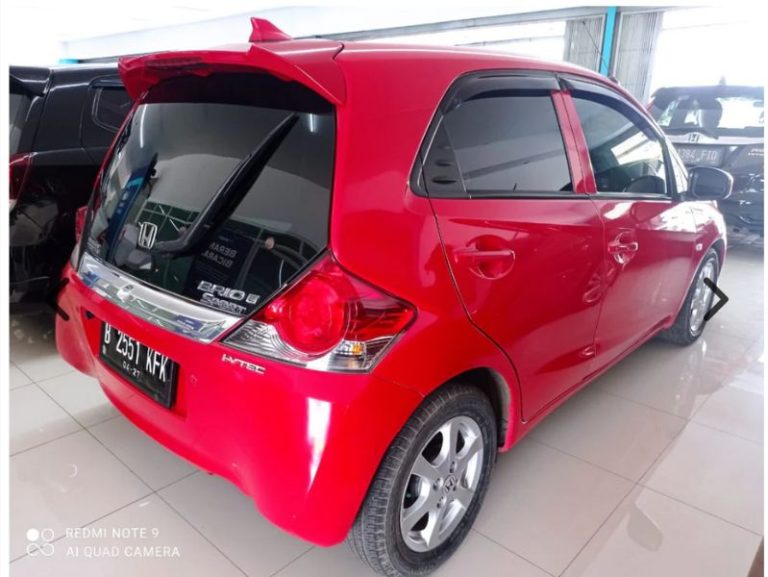 Perbandingan Harga Honda Brio Bekas Vs Toyota Yaris Bekas Di Awal Tahun ...