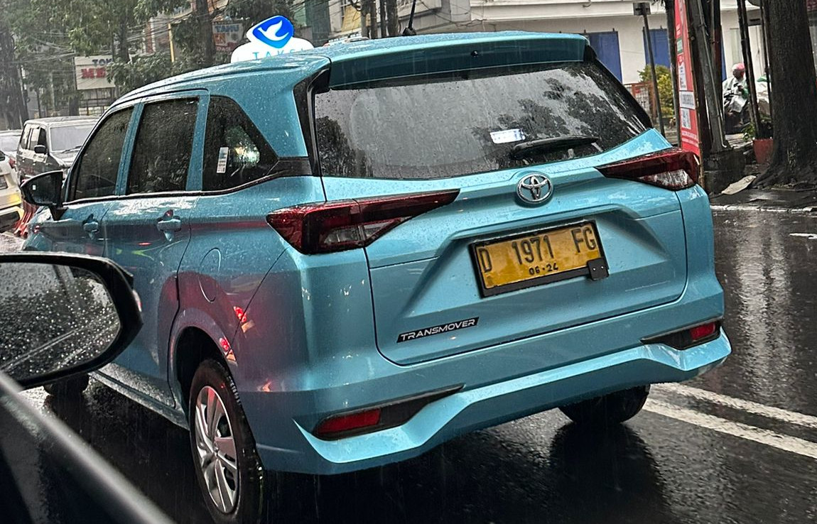 Bocor Penampakan Toyota All New Avanza Jadi Armada Baru BlueBird Group ...