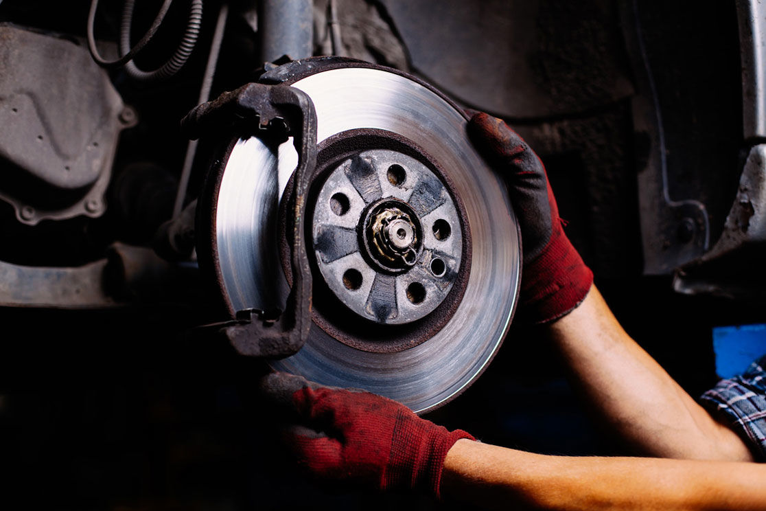Tips Mencegah Rem Mobil Blong Mulai Penyebab Dan Cara Mencegahnya – Moladin
