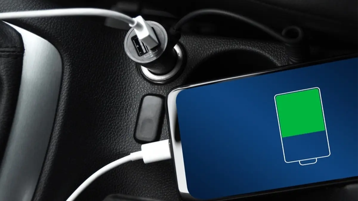 6 Penyebab Charger HP Di Mobil Tidak Berfungsi, Pakai Kabel Berkualitas ...