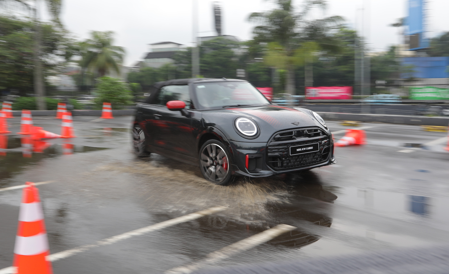 Unjuk Gigi MINI Indonesia Tampilkan Rangkaian Lengkap Model John Cooper ...