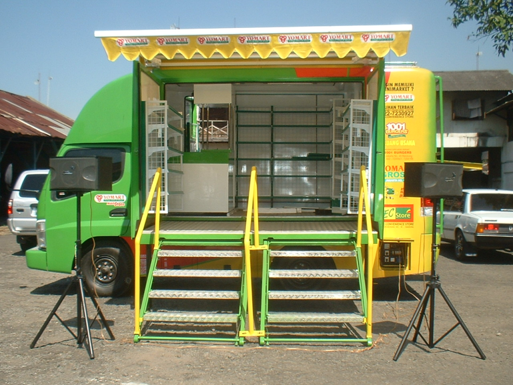 4 Jenis Mobil Engkel Bak Dan Bedanya Dengan Truk CDD