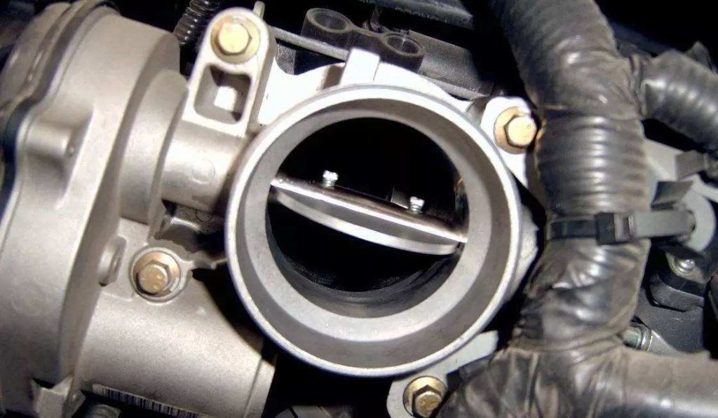 6 Komponen Throttle Body Mobil, Fungsi, Dan Perawatannya