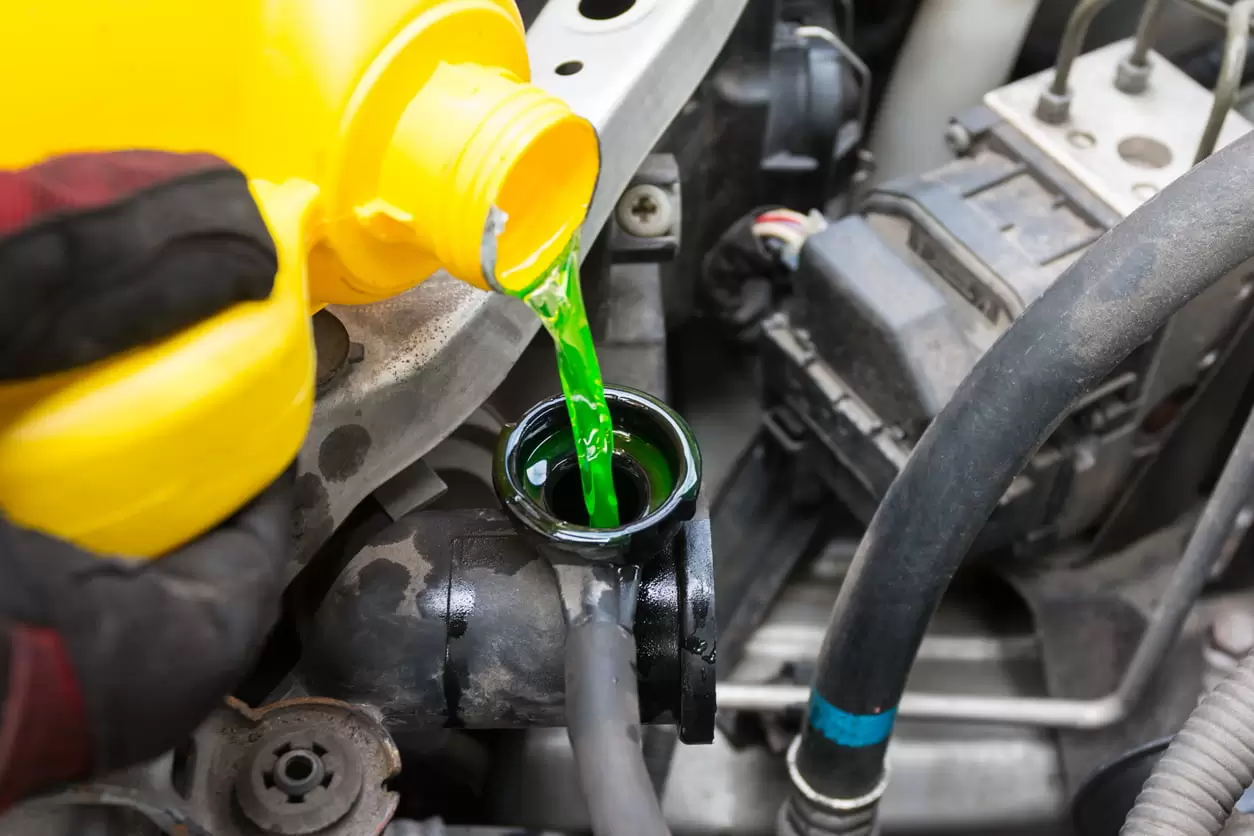 15 Rekomendasi Air Radiator Motor Terbaik 2025 Dan Harganya