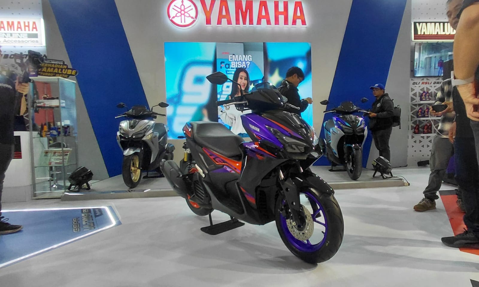Yamaha Aerox Alpha Pamerkan Warna Dan Grafis Baru – Moladin