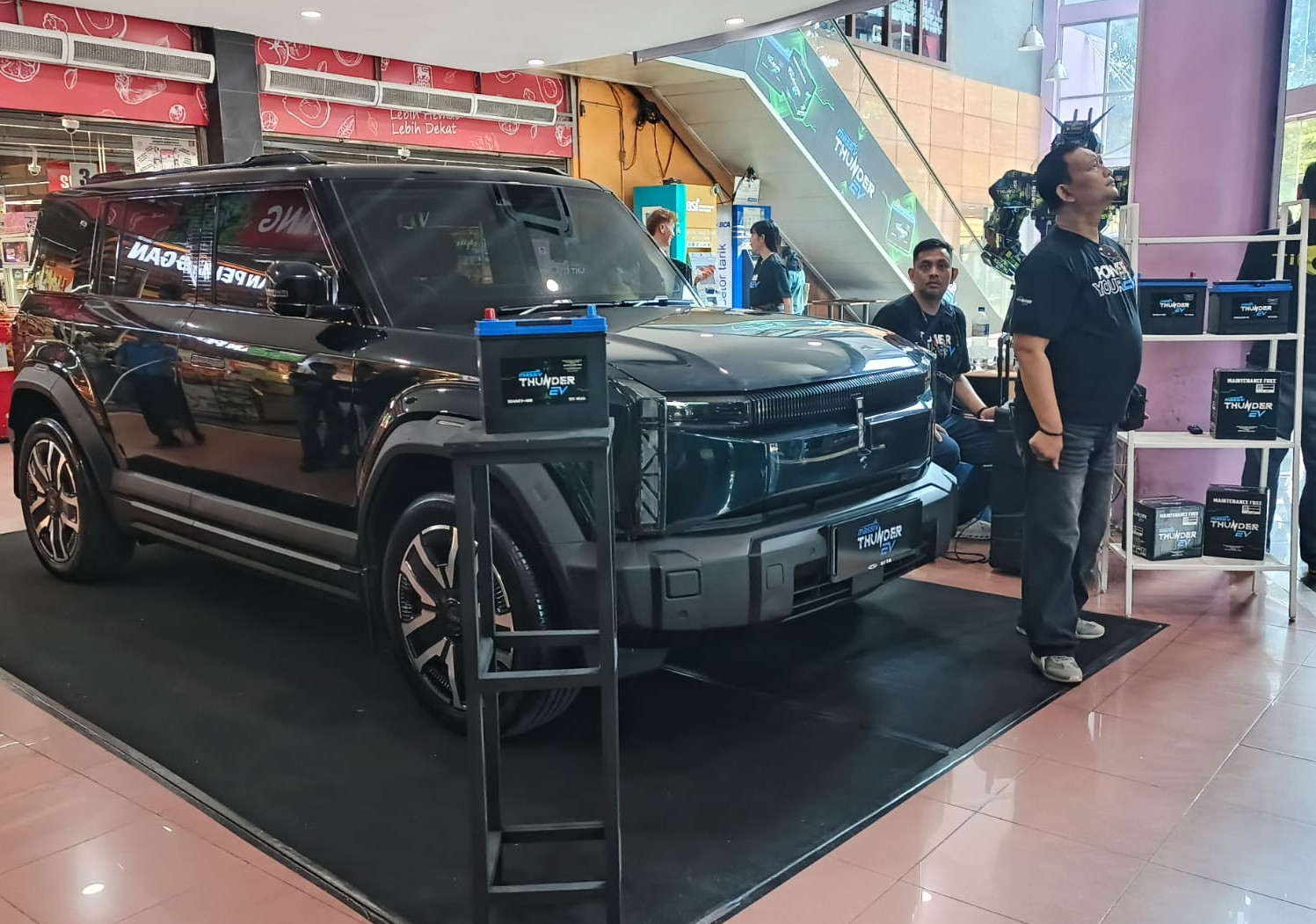 Aki Massiv Thunder EV Hadir Bidik Pengguna Mobil Listrik
